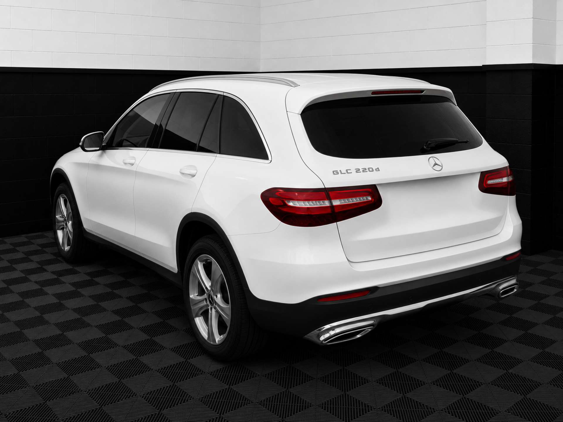 Mercedes-Benz GLC 2.1 GLC 220 D 4Matic Sport Auto 4WD 5dr | Used Cars ...